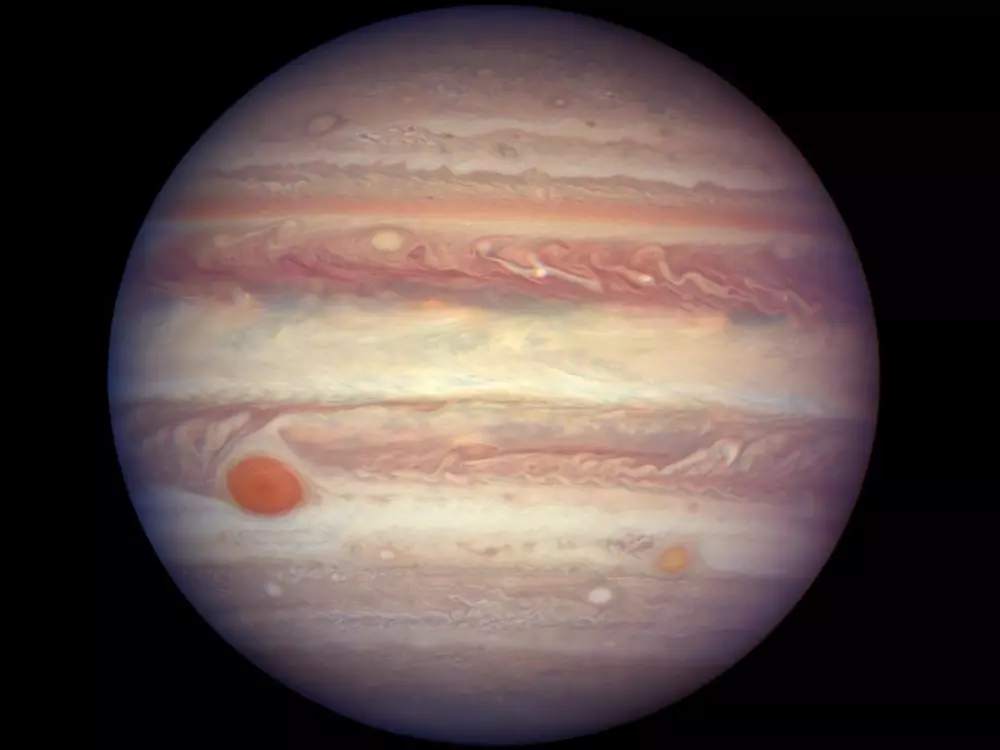 Jupiter aprilie 2017