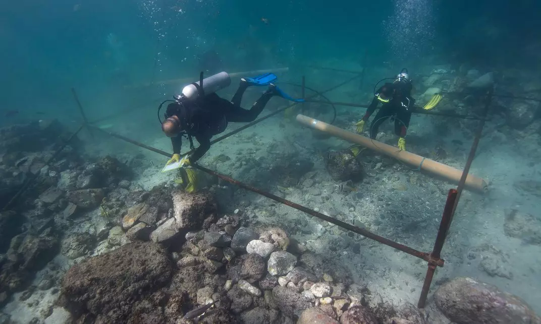 Maua: 500-tausaga le Matua Potukale Tu'ia Va'a Mai Famed Explorer's Fua 38169_2