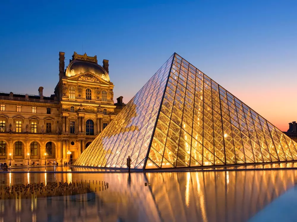 Louvre Pyramid