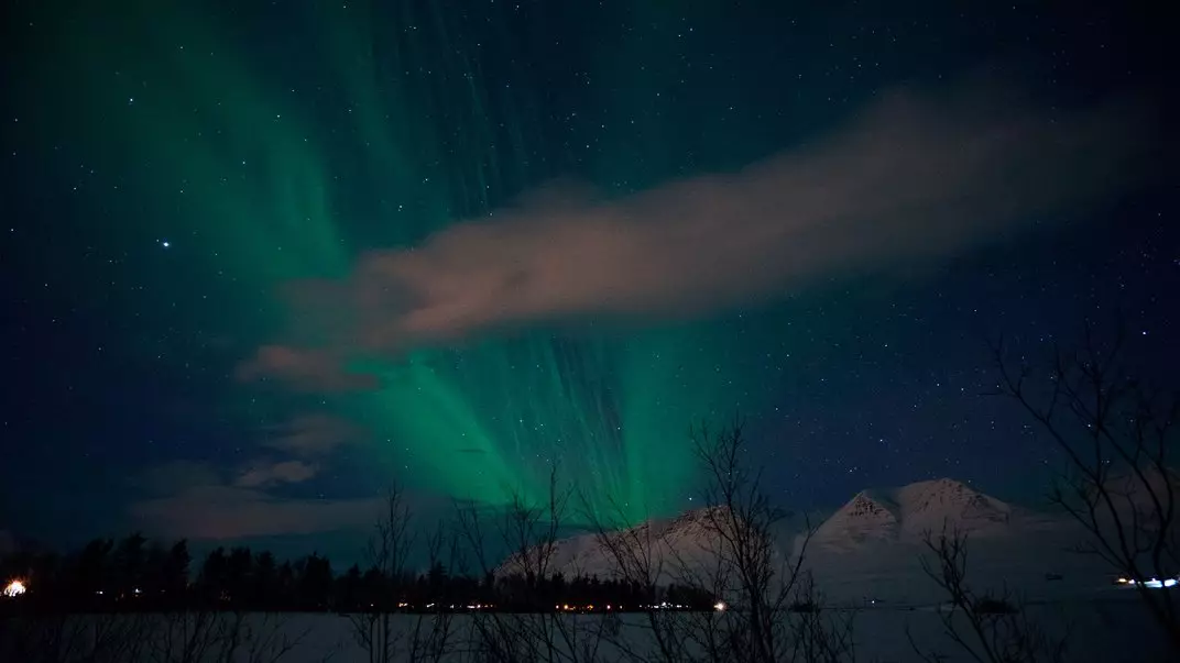 Con impresionantes imágenes, los científicos ciudadanos ayudan a mapear las auroras 38277_10