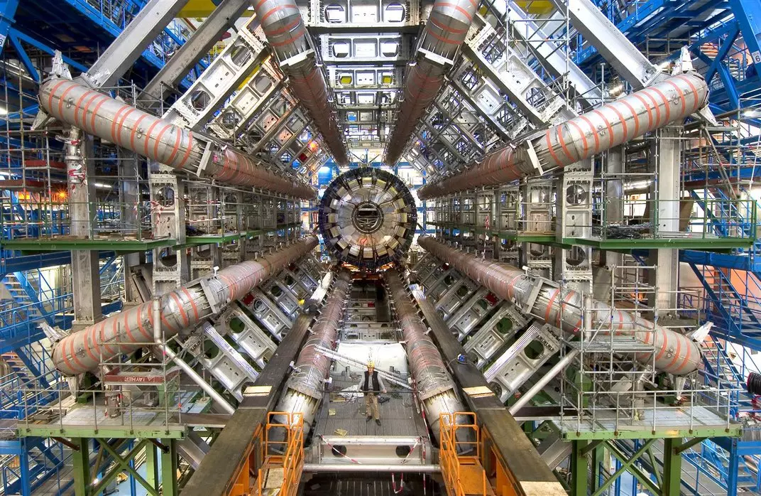 Imbere muri Atom Smasher kuri CERN 38755_1