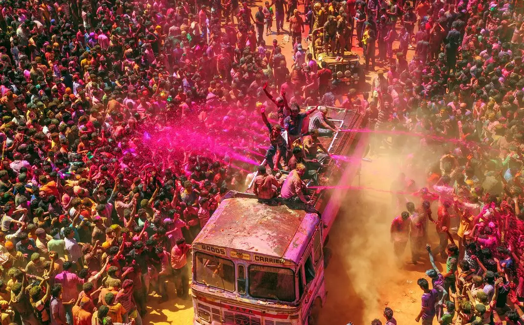 Značenje iza mnogih boja indijskog Holi festivala 38855_2
