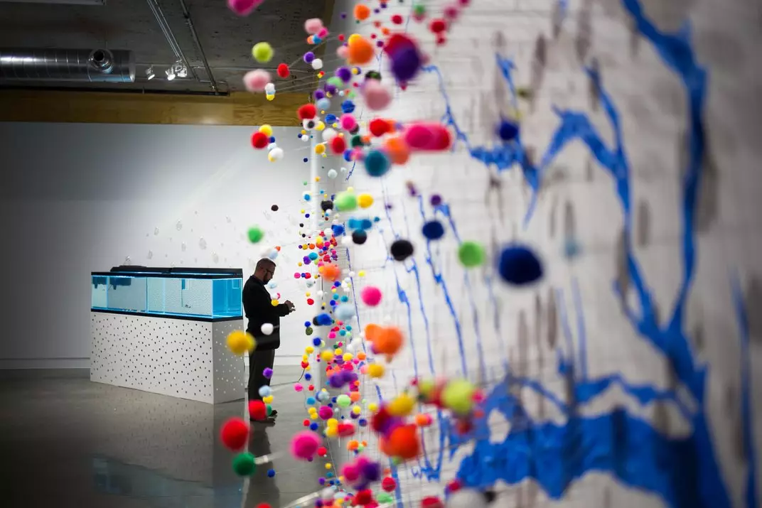 ثمانية فنانين يتآمرون حول قضايا المياه في معرض جديد 38933_6