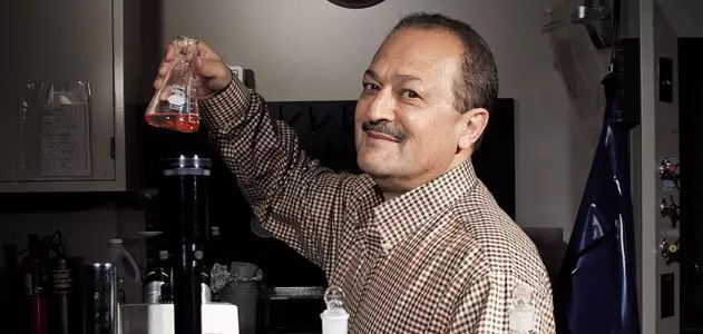 O químico Mehdi Moini