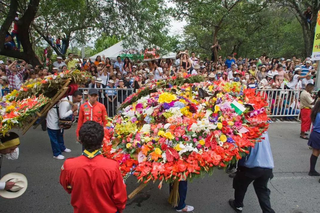 12 个迷人的观赏鲜花盛开的地方 39913_4