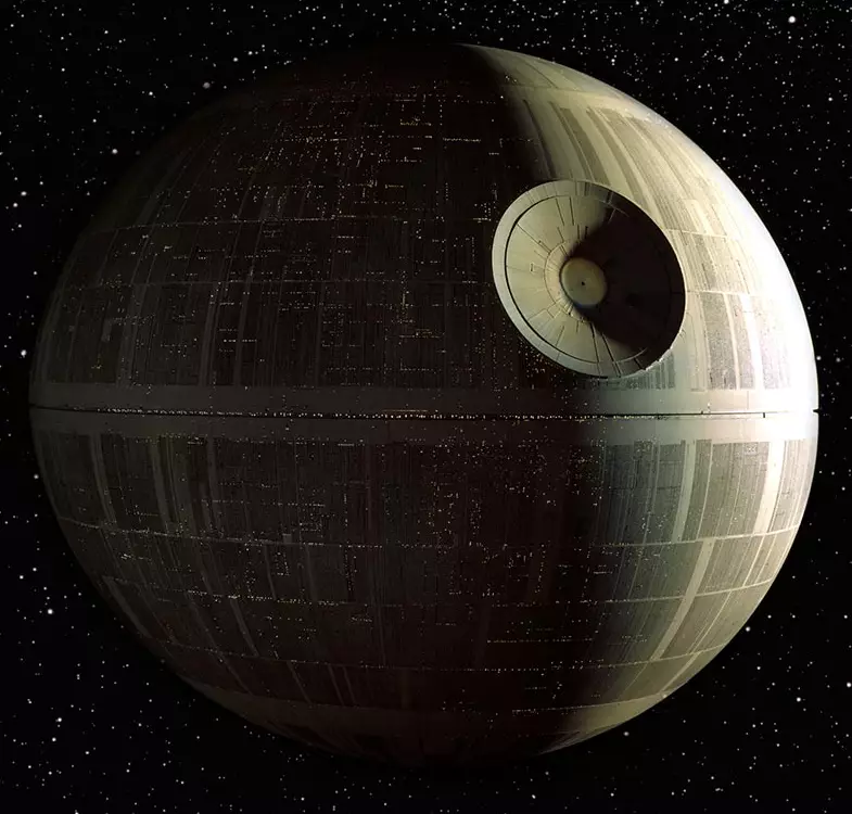 201201111100115death_star_wookieepedia_web.jpg