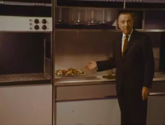 უოლტერ კრონკაიტი ფილკო-ფორდის სამზარეულოში