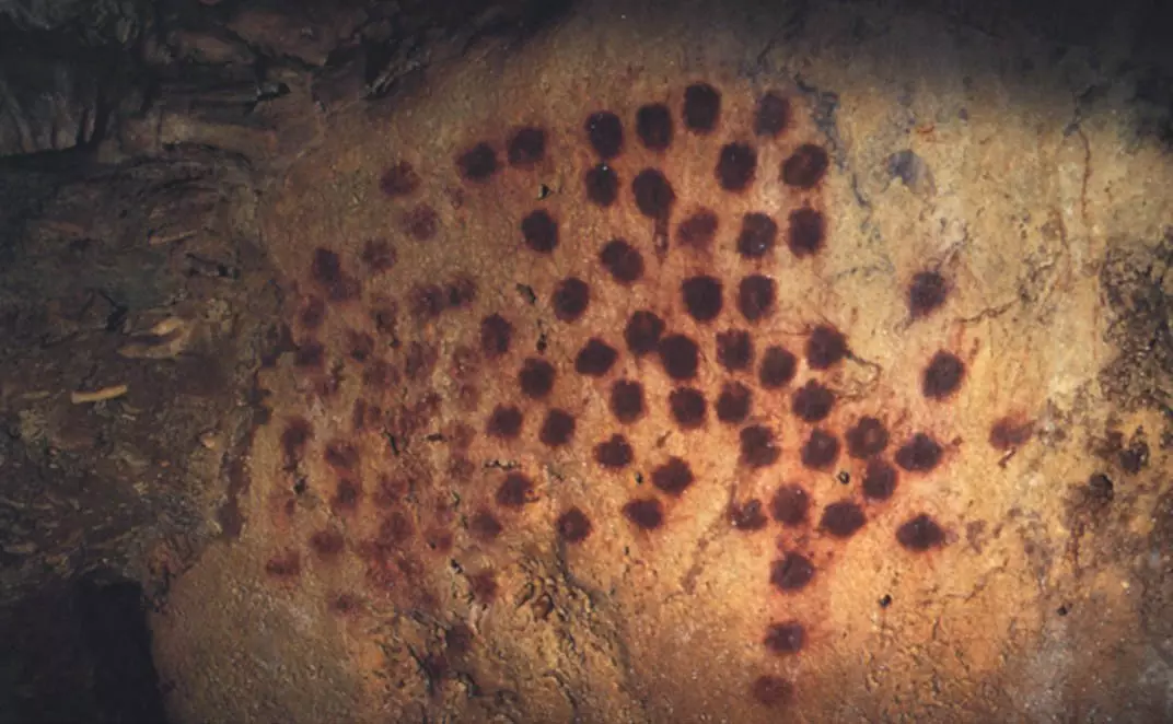 Pointillism Prehistoric? Demek Beriya Seurat, Hunermendên Kevnar Mammoth ji Xalê Çiqandin 40196_3