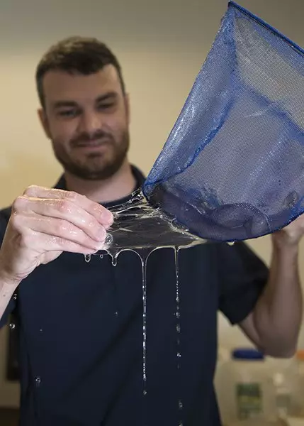 Pokud se nám podaří překonat nevolnost, Hagfish Slime nám může být skutečně užitečný