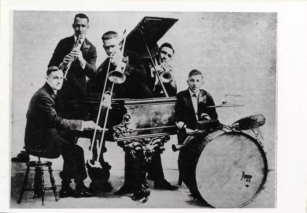 Η πρώτη ηχογράφηση τζαζ έγινε από μια ομάδα White Guys; 40280_6