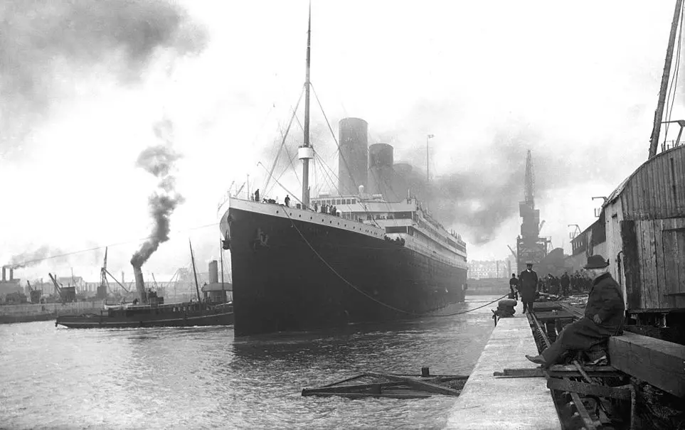Ọkụ Coal nwere ike nyere aka imi 'Titanic' 41313_12