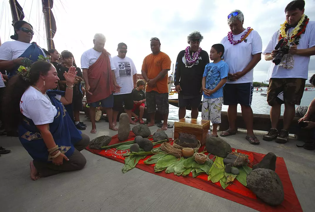四年来，这艘波利尼西亚独木舟将环游世界，提高对全球气候变化的认识 41908_4