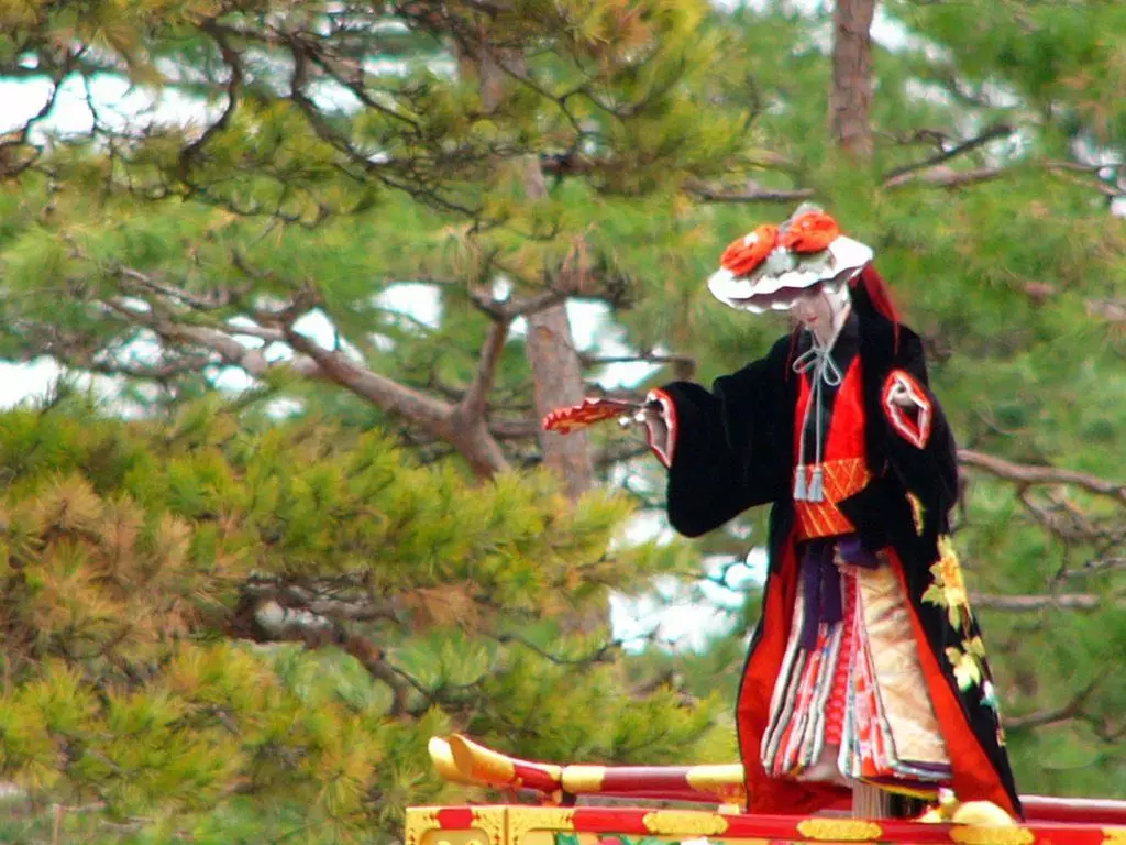 Di Jepang, Autumn Hartosna Parade Wayang Robot 43007_5