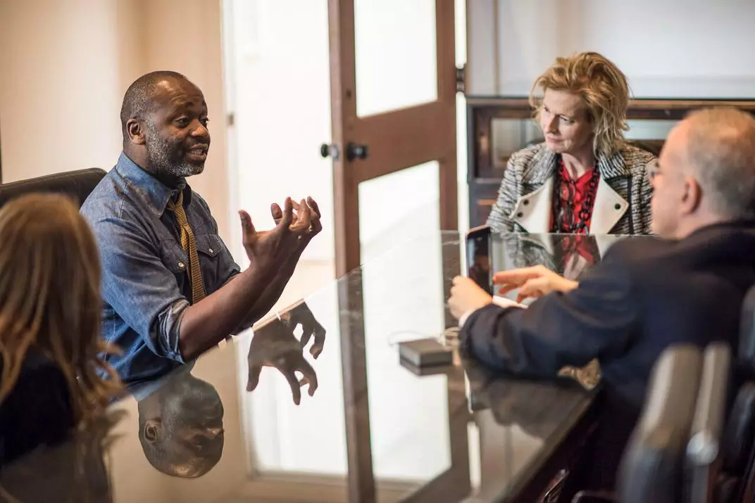 Kif Theaster Gates Qed jagħti ħajja ġdida n-naħa t'Isfel ta' Chicago, Bini Vakanti wieħed kull darba 44258_10