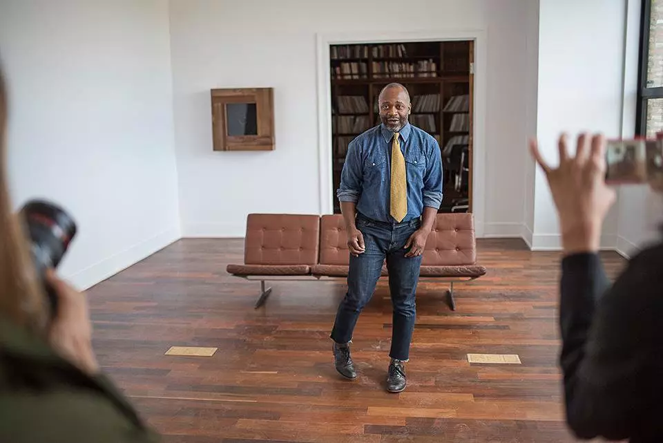 Hoe Theaster Gates de zuidkant van Chicago nieuw leven inblaast, één leeg gebouw tegelijk 44258_12