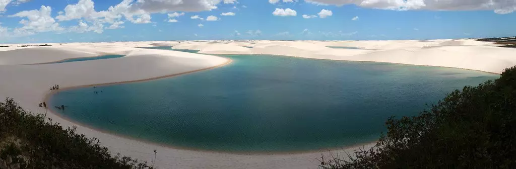 Jak tisíce průzračně modrých lagun skončí v těchto brazilských písečných dunách? 44464_5