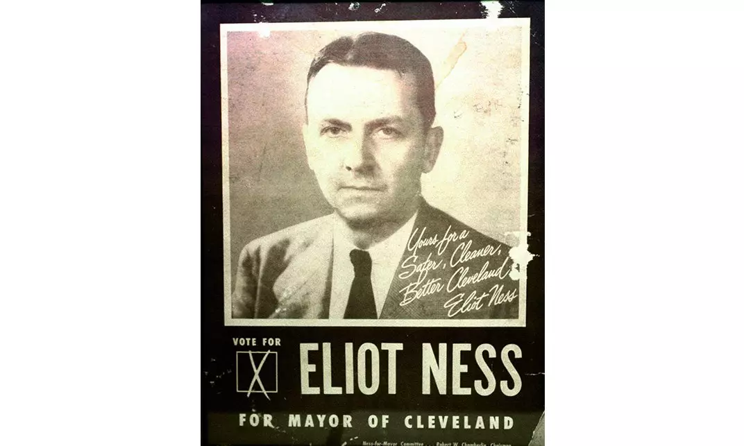 Eliot Nessi ja J. Edgar Hooveri intensiivse rivaalitsemise sees 44970_6