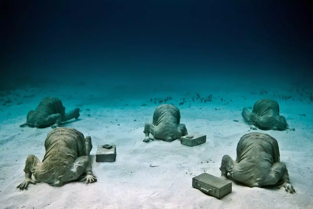 Vai zemūdens māksla var glābt okeāna koraļļu rifus? 46067_5