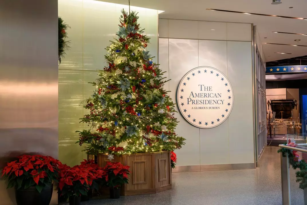 Gëzuar Festat! Smithsonian është i mbyllur në ditën e Krishtlindjes 4614_6