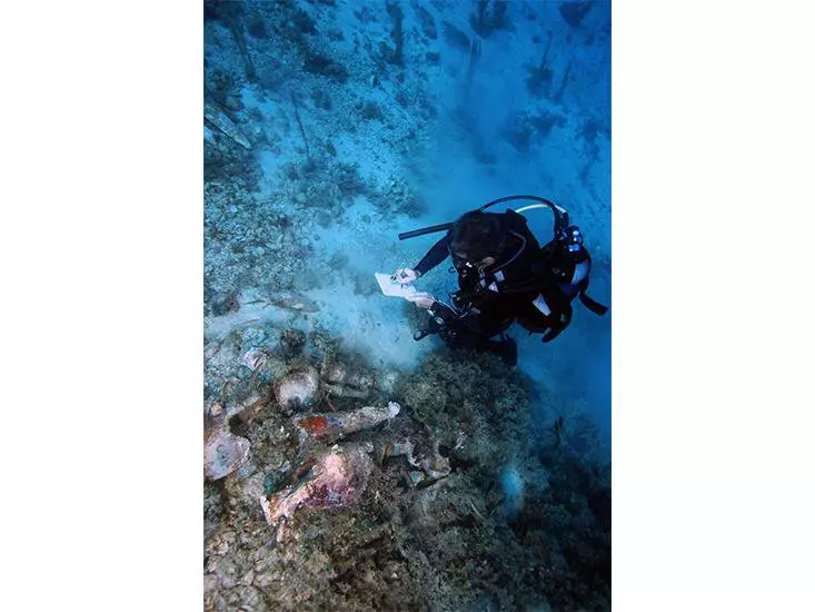 Një varrezë e mbytur anijesh është gjetur në këtë arkipelag grek 46372_6
