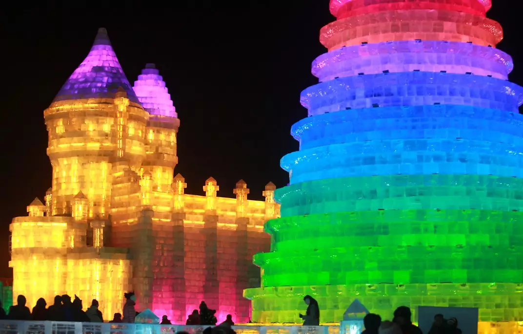 Todo o mundo é unha escultura conxelada no Festival de Xeo e Neve de China 46419_10