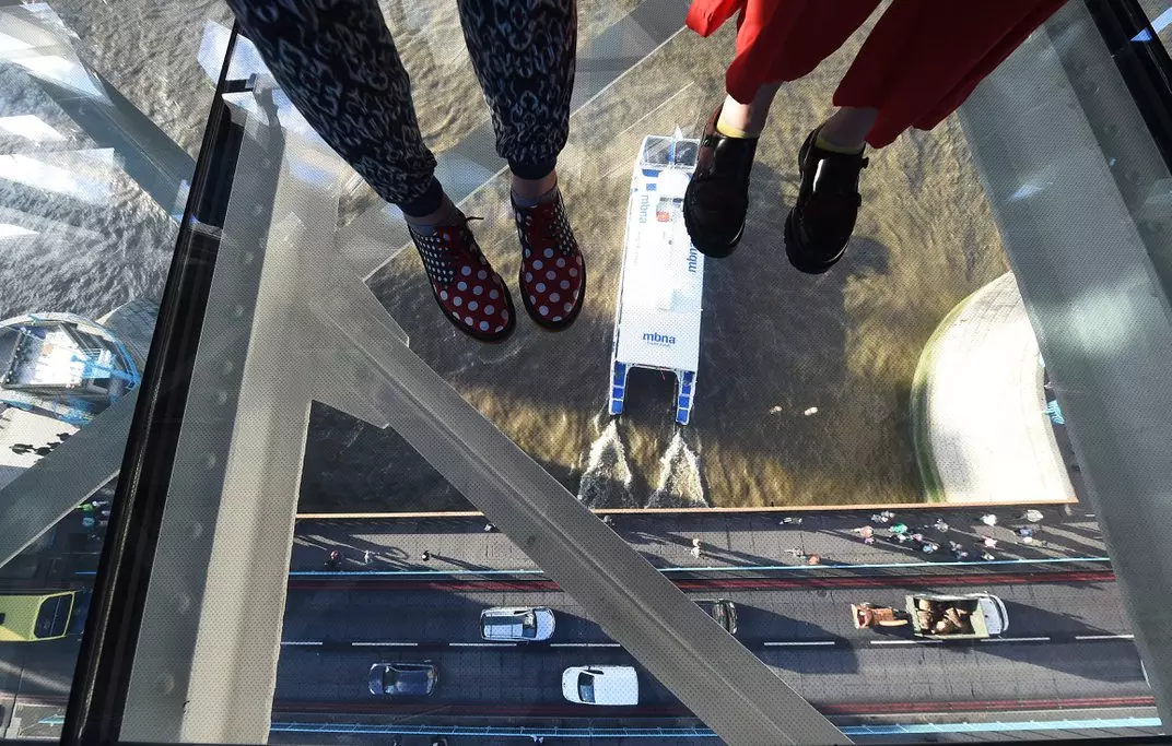 Look Down If You Dare: 14 av verdens mest skremmende (og vakre) Glass Skywalks 46819_7