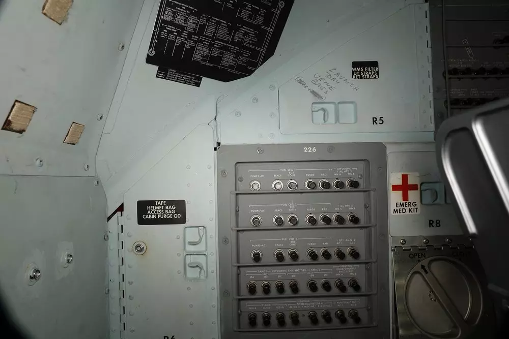 Yn in oare gigantyske sprong is Apollo 11 kommandomodule 3-D digitalisearre foar it minskdom 47271_3