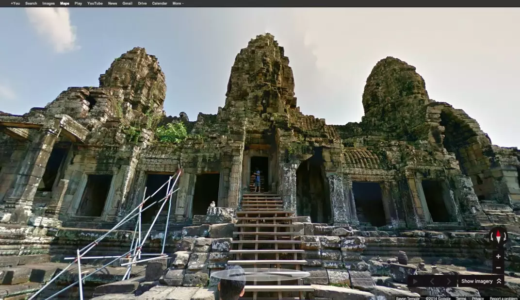 Pirmą kartą naršykite Ankor Vatą naudodami „Google Street View“.