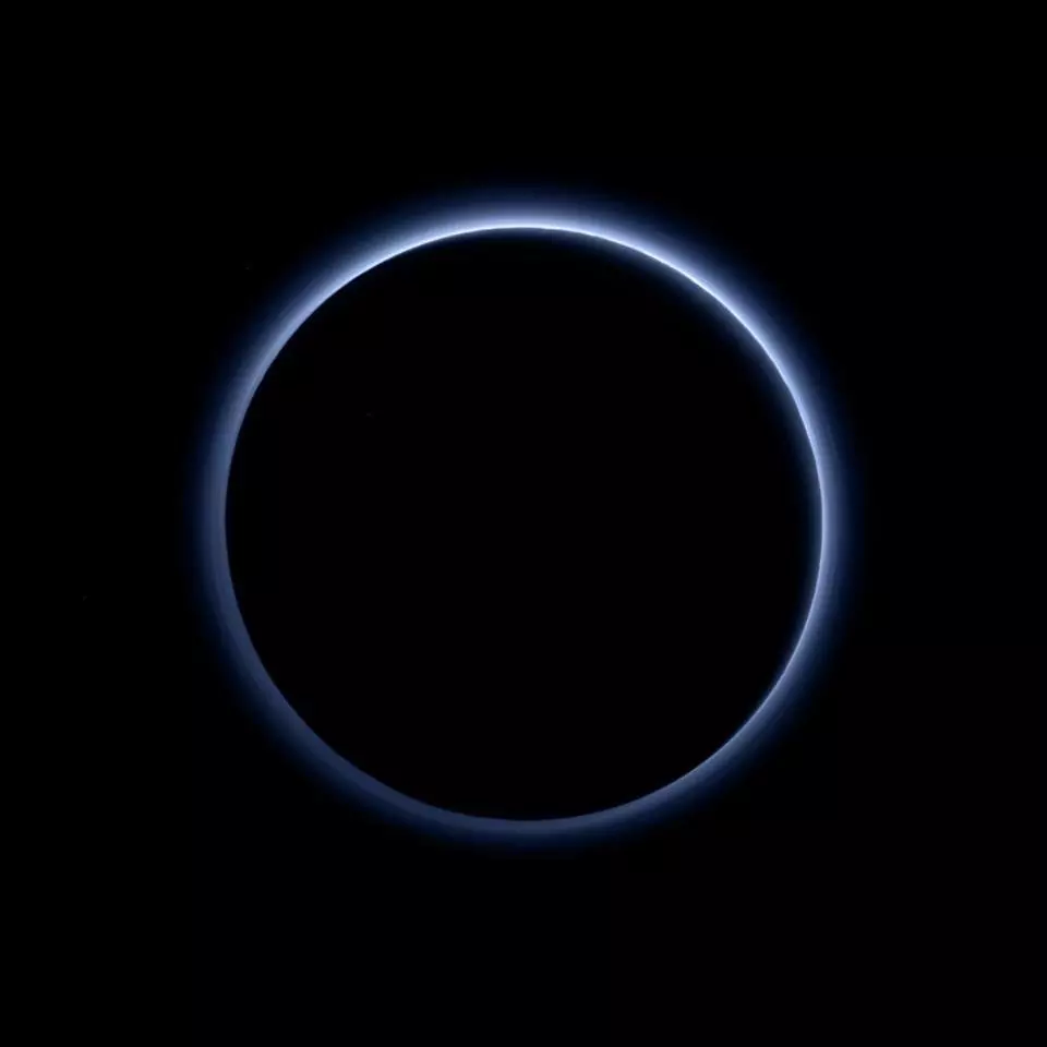 Data Resmi Pisanan Saka Flyby Pluto Ngubah Sejarah Planet Dwarf 48368_5