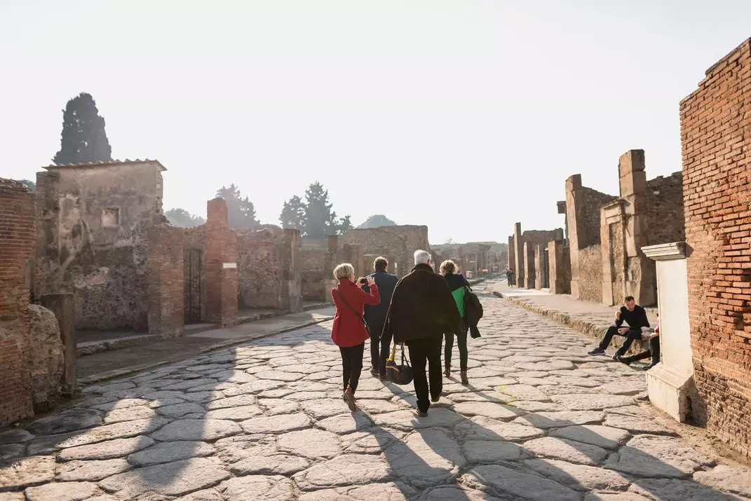 Pompeii cổ đại sống lại một lần nữa khi các quan chức Ý tiết lộ sáu di tích được khôi phục 48409_5