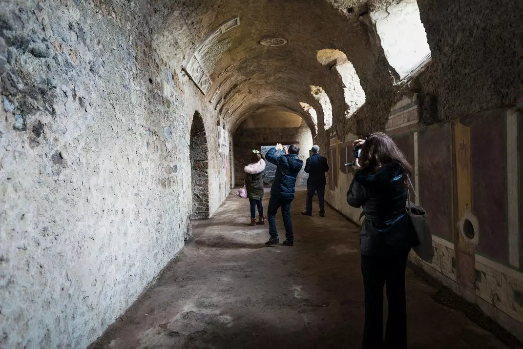 Pompeii cổ đại sống lại một lần nữa khi các quan chức Ý tiết lộ sáu di tích được khôi phục 48409_8