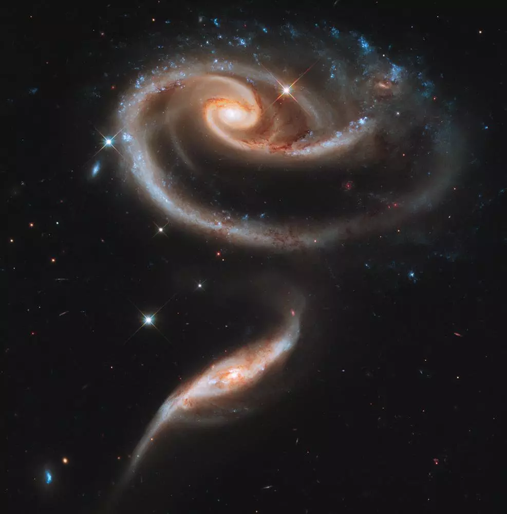 Na'urar hangen nesa ta Hubble ta kasance a sararin samaniya tsawon shekaru 25, ga abin da ya gani. 48494_4