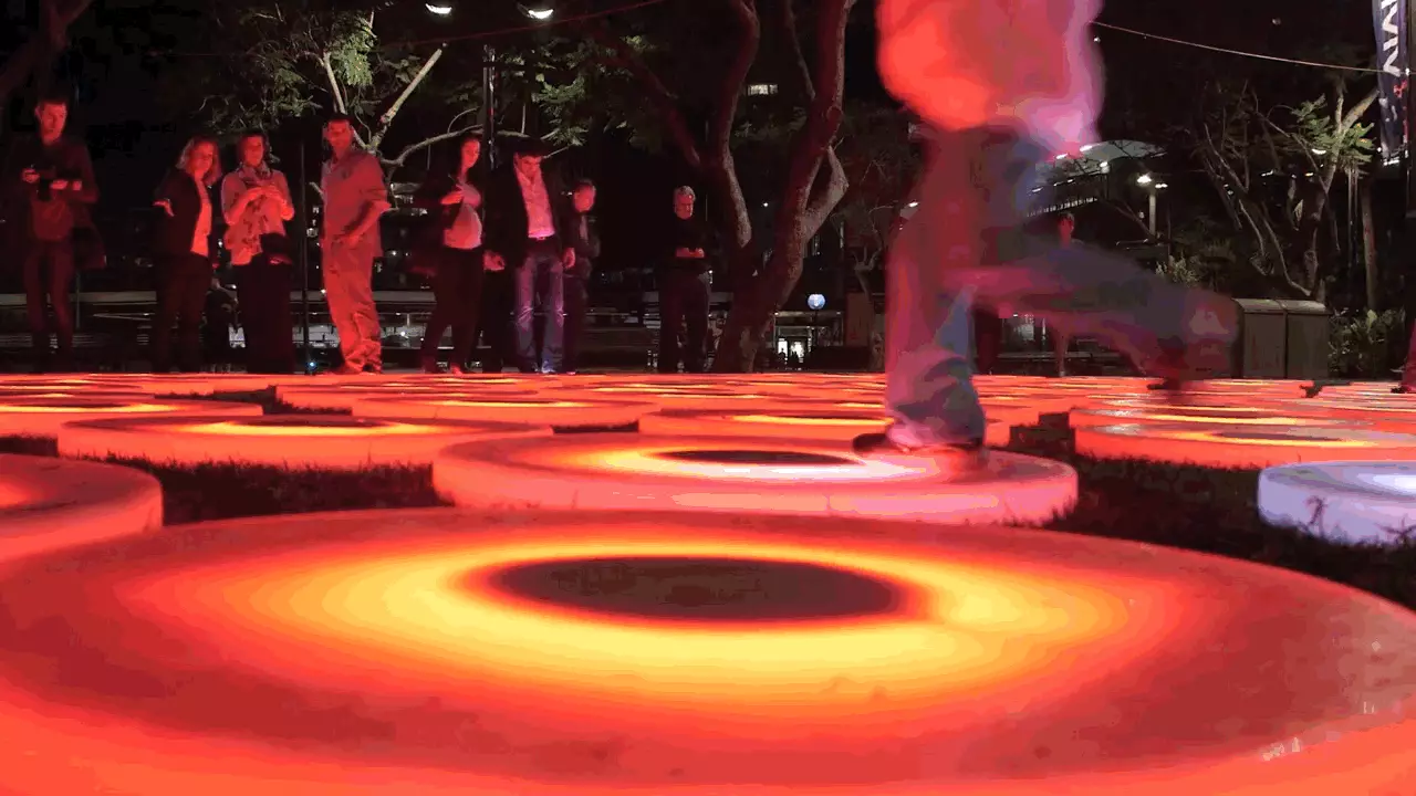 Sydneyjev spektakularni Technicolor Art Festival u devet očaravajućih GIF-ova