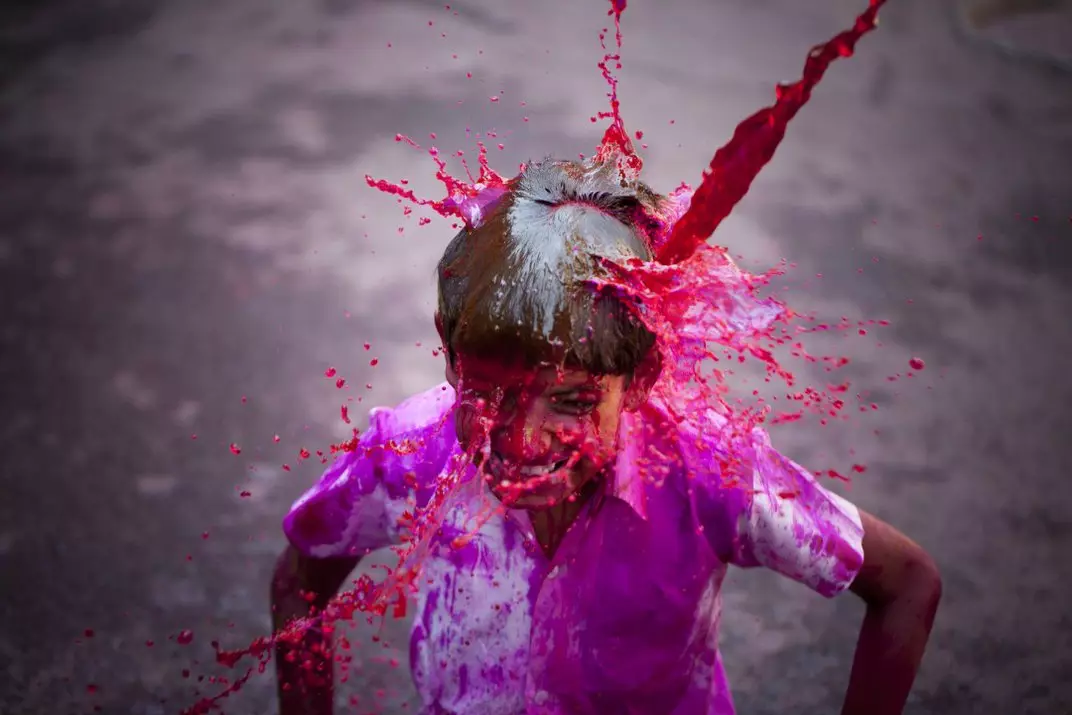 Holi 2015: Fantastiske billeder af Holi, farvernes festival 48910_12