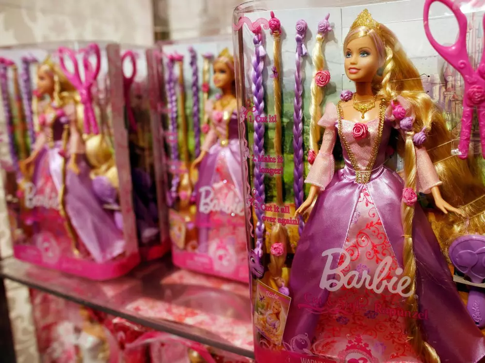 Mattel je nazvao Barbie