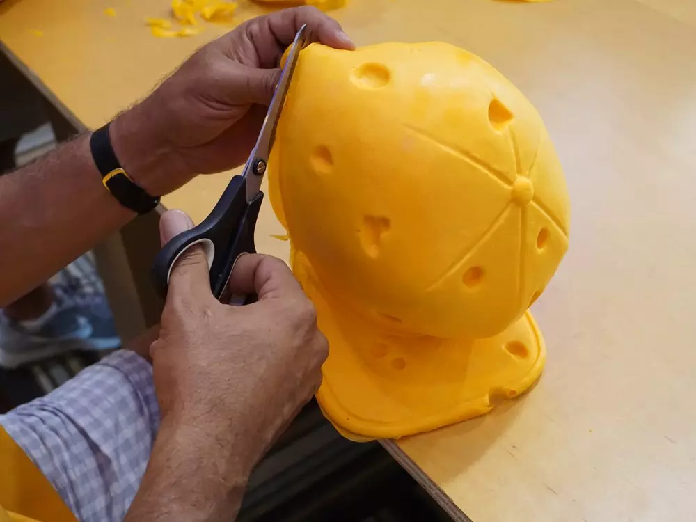 Como fazer seu próprio Cheesehead em Milwaukee