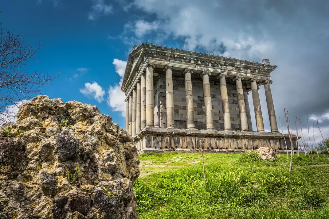 Çfarë bën një tempull i lashtë romak në Armeni? 49456_4
