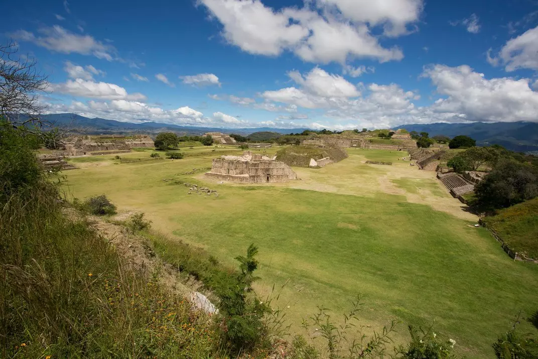 Oaxacas förspanska Monte Albán-ruiner ska restaureras 49613_4