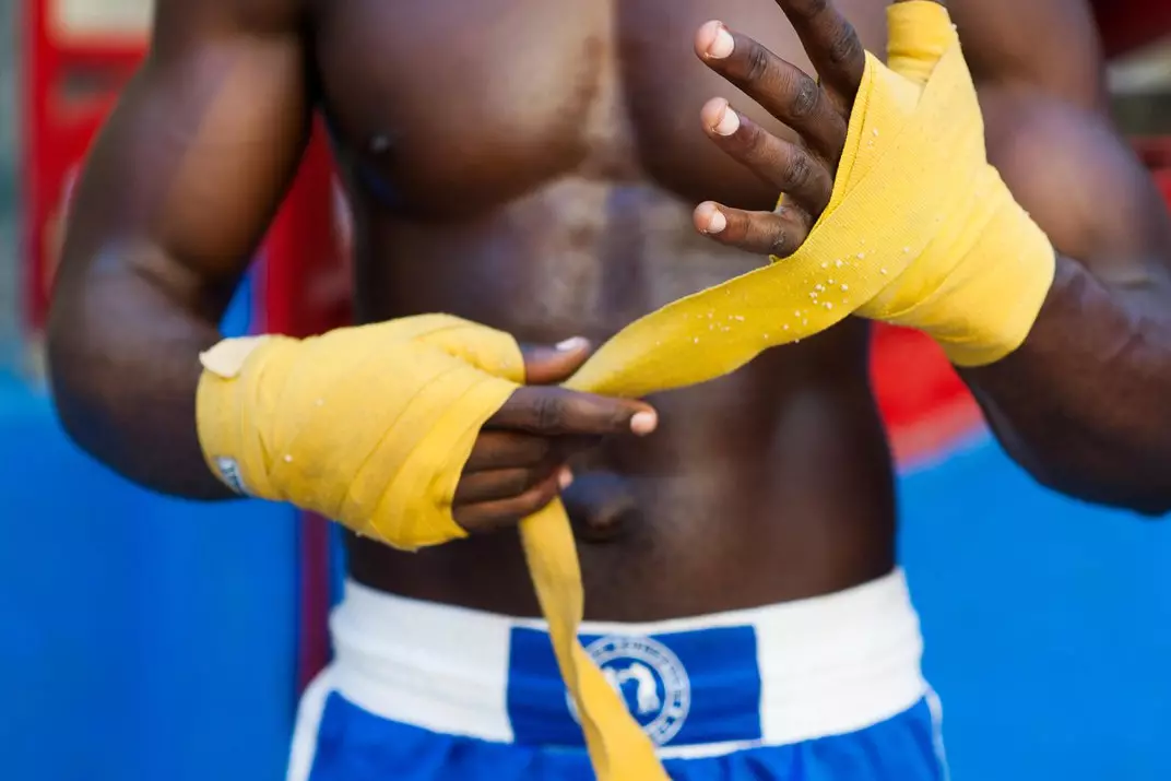 Ces photos de Cuba vous placent sur le ring de boxe 49774_10