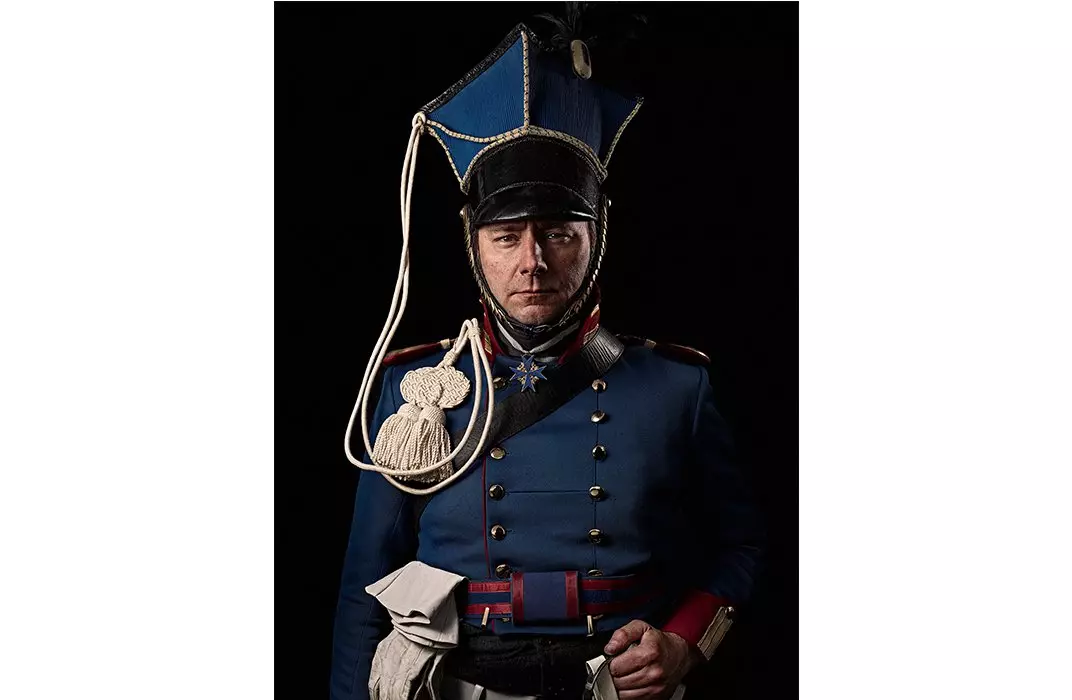 Revivu la Batalon de Waterloo Kun Ĉi tiuj Mirigaj Portretoj de Militaj Reenactors 49779_5