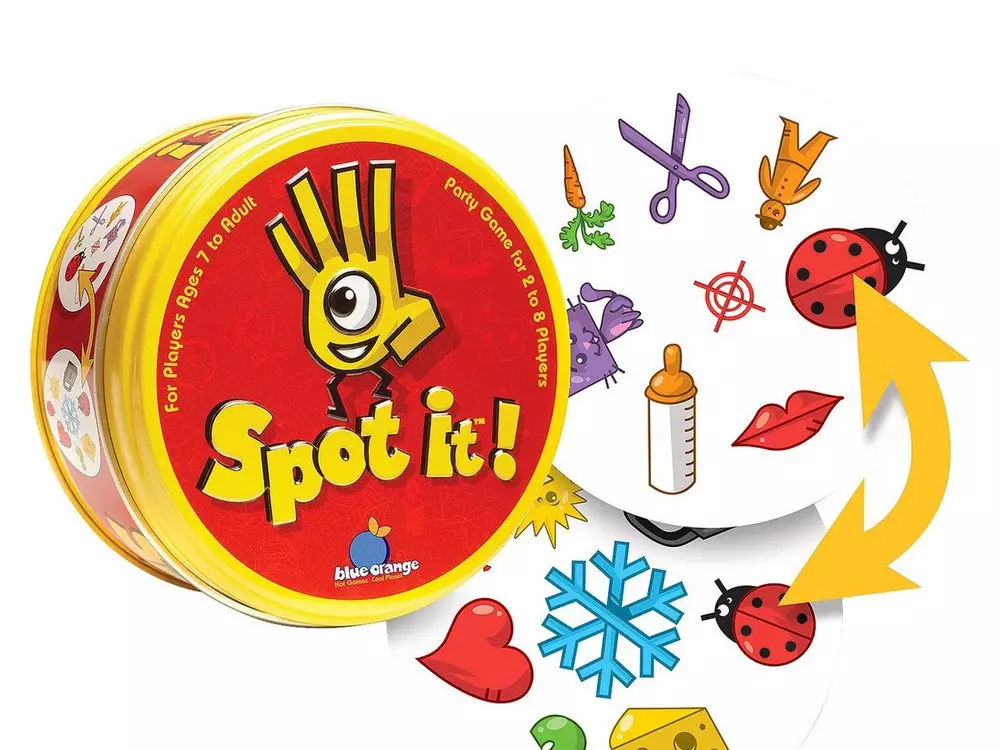 The Mind-Bending Math Behind Spot It!, rakkaan perheen korttipeli