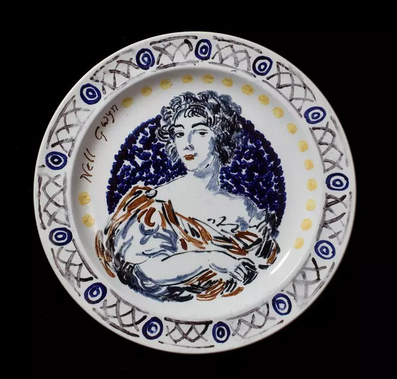 Ang "Lost" Feminist Dinner Set ay nasa Pampublikong Display sa Unang pagkakataon