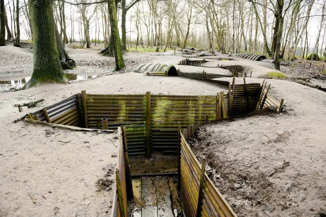 Trincee della prima guerra mondiale, Santuario di legno, Ypres, Belgio