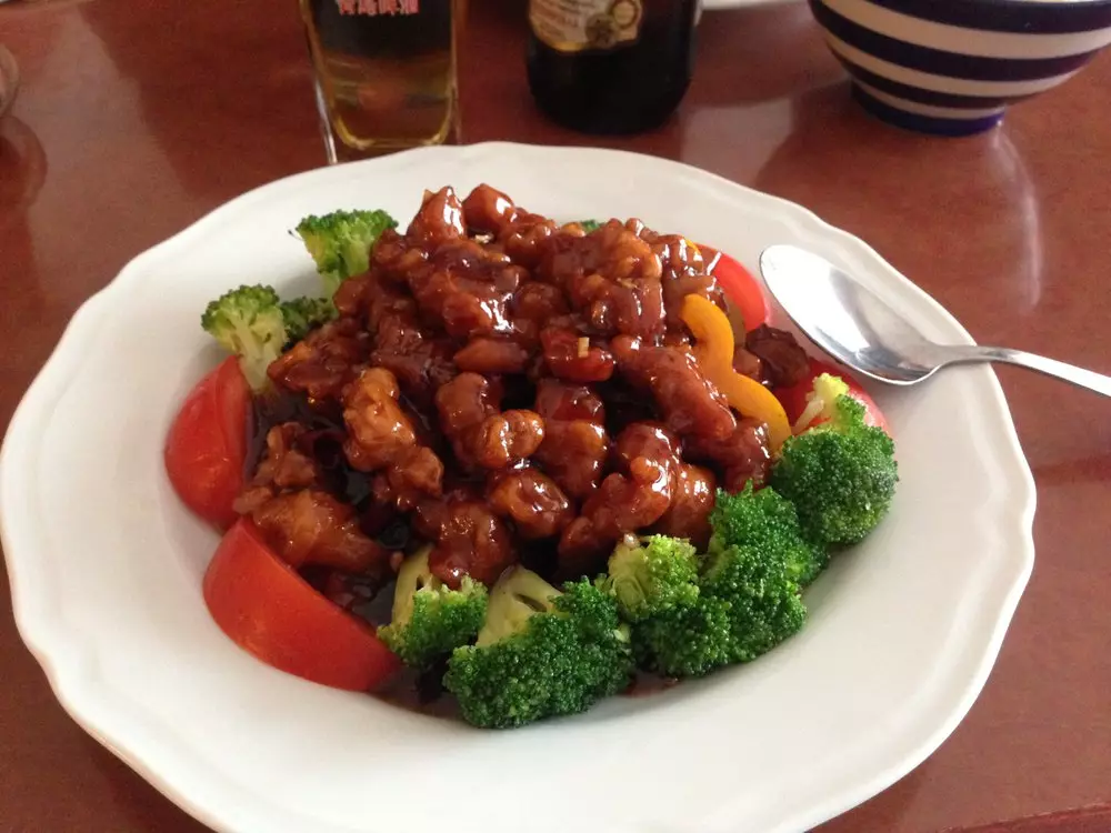 mirîşka general tso