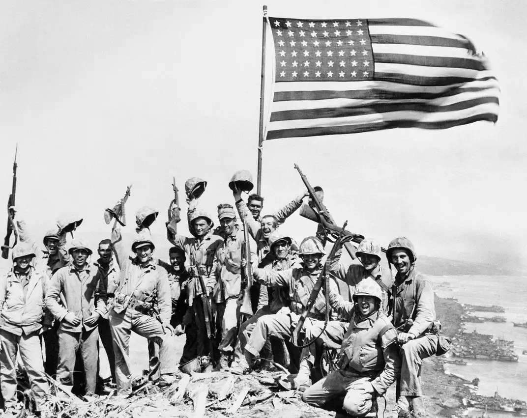 Fotos de la Batalla de Iwo Jima para conmemorar su 70 aniversario 50359_3