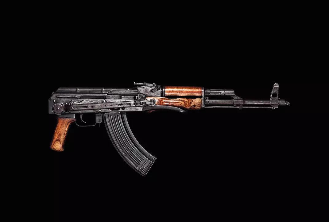 Pitilizani ndi Assault - bin Laden Rifle