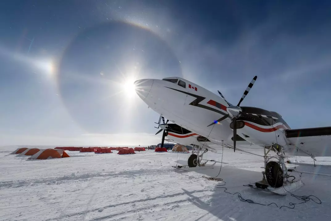 How the Antarctic Sun Creates Breathtaking Optical Effects 50471_5