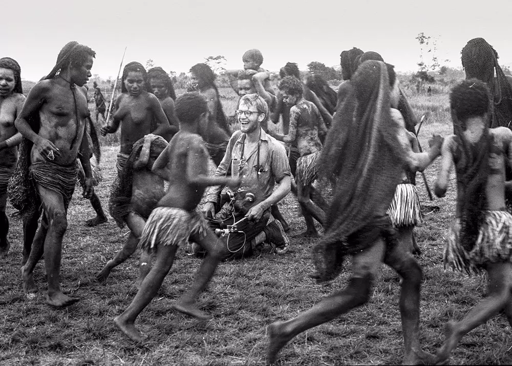 Michael Rockefeller ในหุบเขาบาเลียม