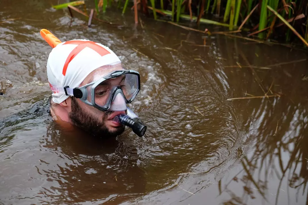 Nager dans la boue aux championnats du monde de plongée en apnée 50617_1
