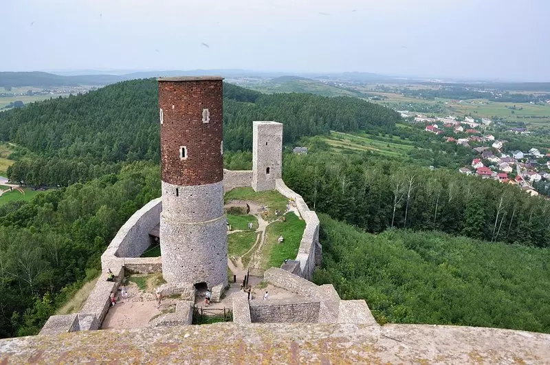 Besuchen Sie die Burgruinen Polens 50619_6